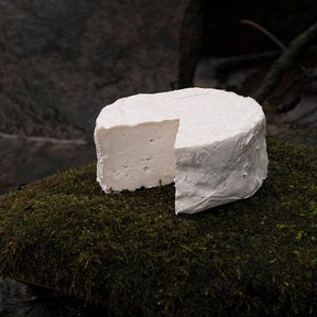 Ravens Oak 150g | Goats Cheese | Butlers Cheese Store – Butlers ...